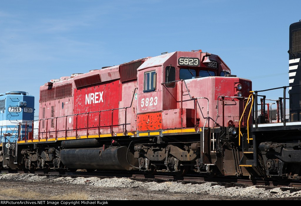 NREX 5823